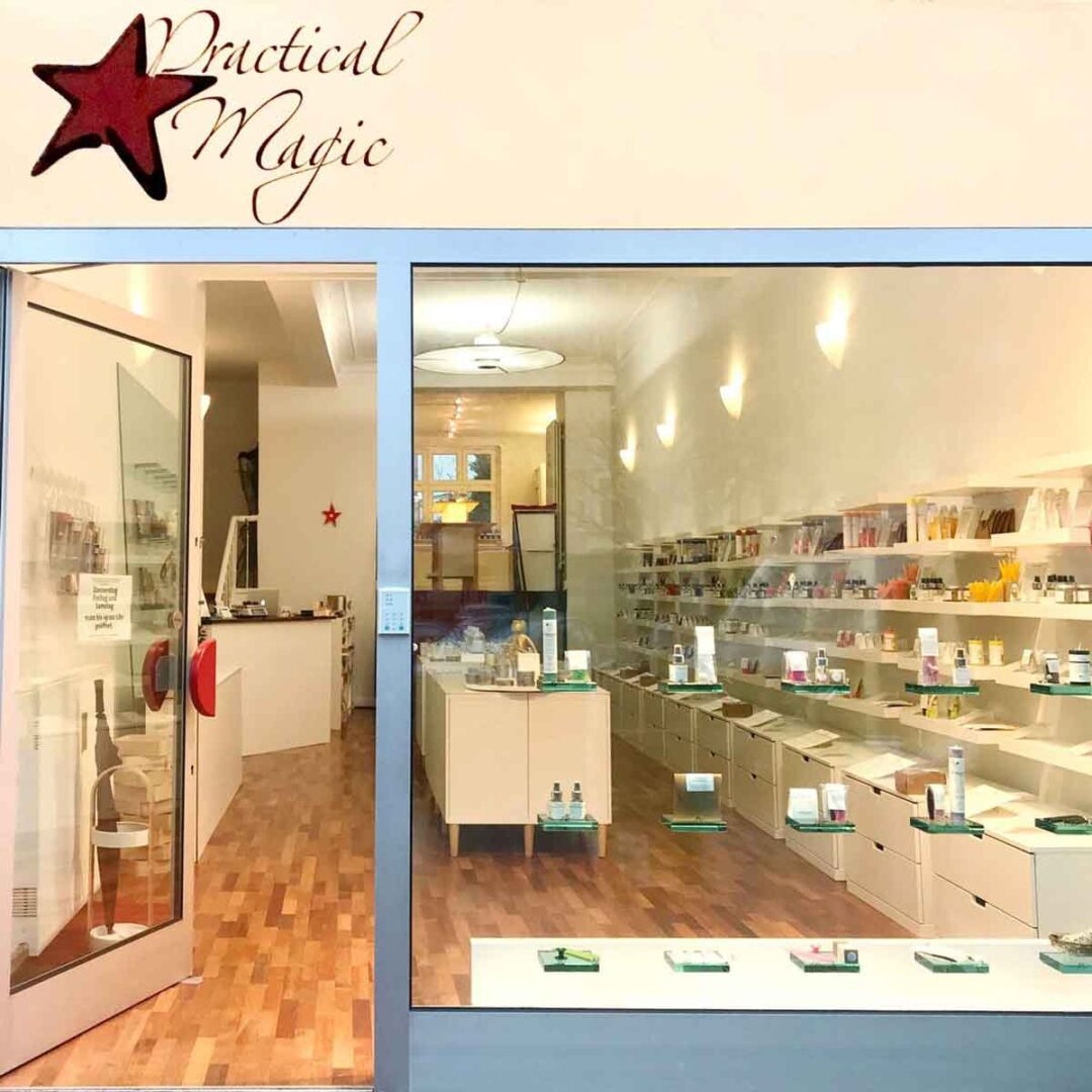 Hexenladen Practical Magic - Hexenshop online und in Hamburg